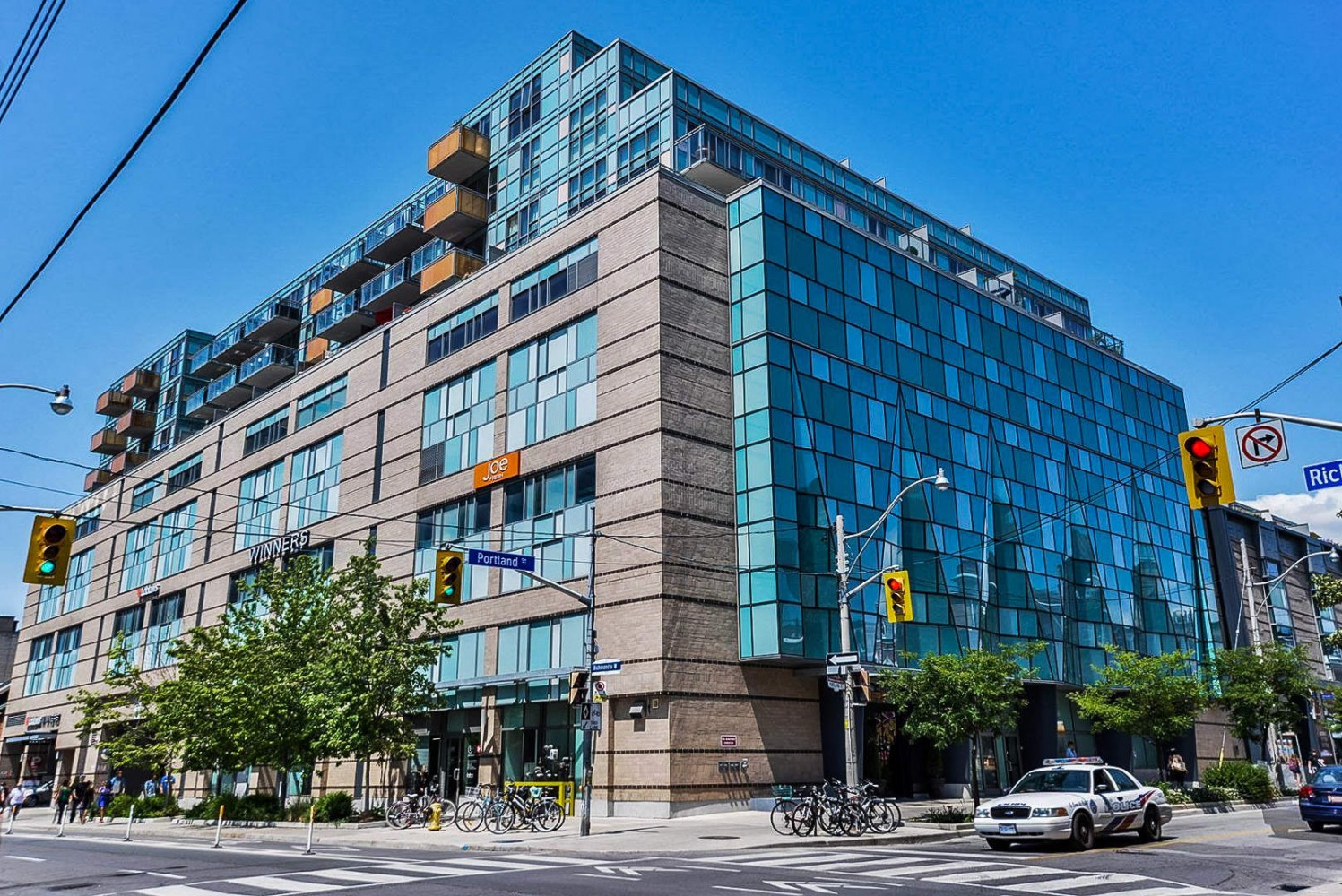 156 Portland St #620 - Ipekian Real Estate
